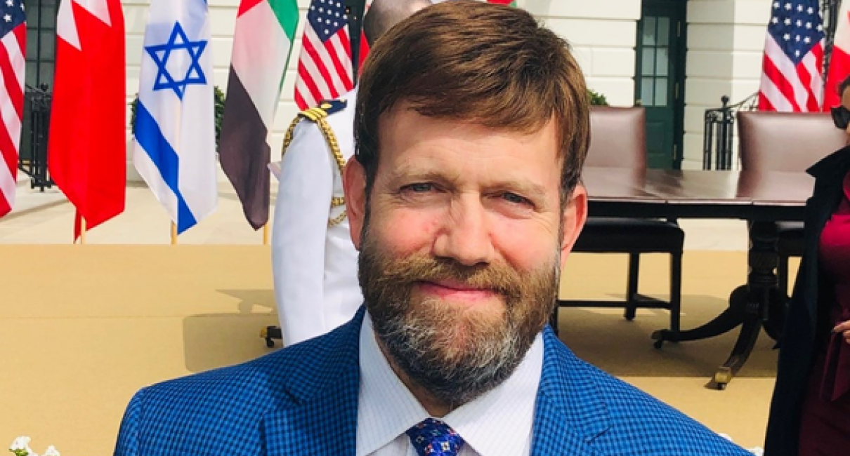 Special Guest lectures by Dr. Frank Luntz | Faculty of Social Sciences ...